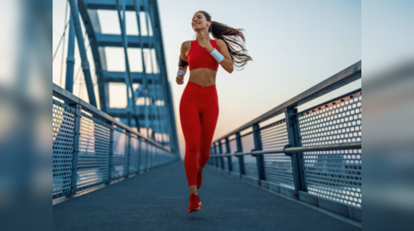 6 divas who inspire us to hit the gym