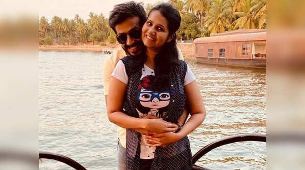 Bigg Boss Telugu 5 contestant Ravi's wife Nitya Saxena on his fight ...