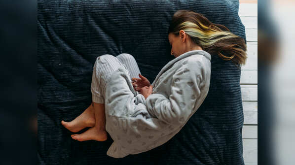 Menstrual cramps: The three best sleeping positions to get relief