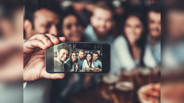 Here's what your selfie style reveals about your personality