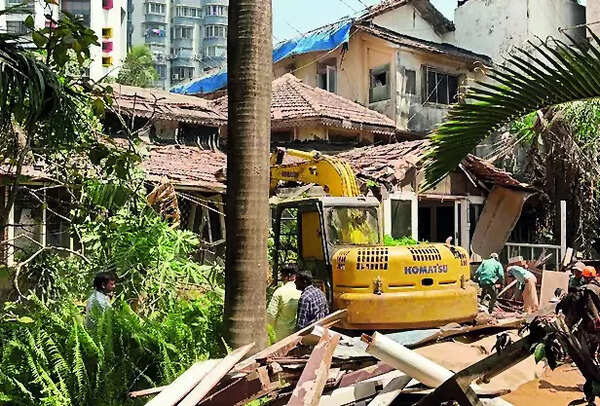 Nauzer Bharucha: Read Latest News from Nauzer Bharucha - Times of India