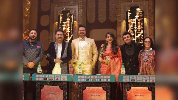 Madhuri Dixit's tribute to Suchitra Sen to Kumar Sanu-Kavita ...