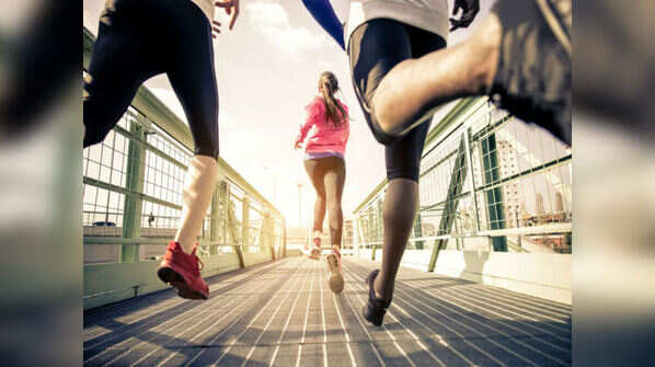 Runners! Beat the heat with these summer tips