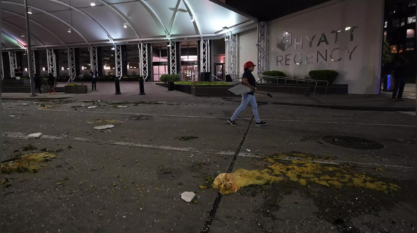 Houston thunderstorm damage: Several killed, windows blown out from ...