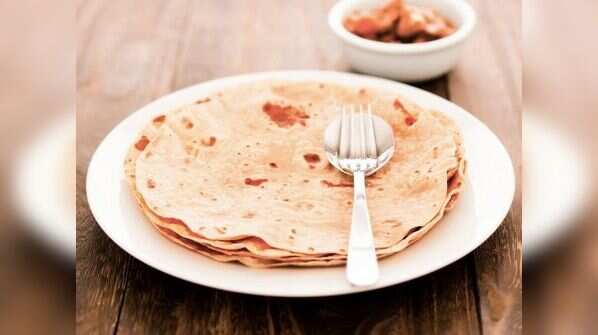 Jowar roti vs makki roti: What’s healthier for weight loss?