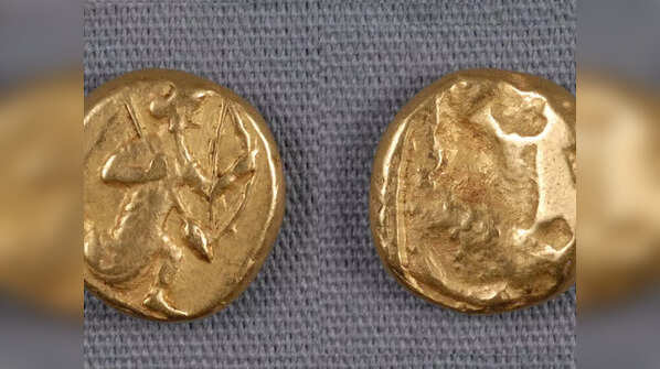 8 oldest coins in the world