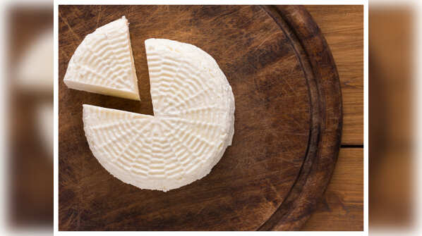 How to preserve paneer for long? | How do you store paneer without ...