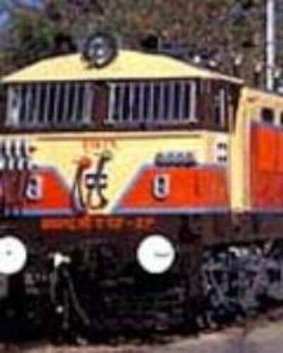 Inquiry ordered into Coromandel Express mishap