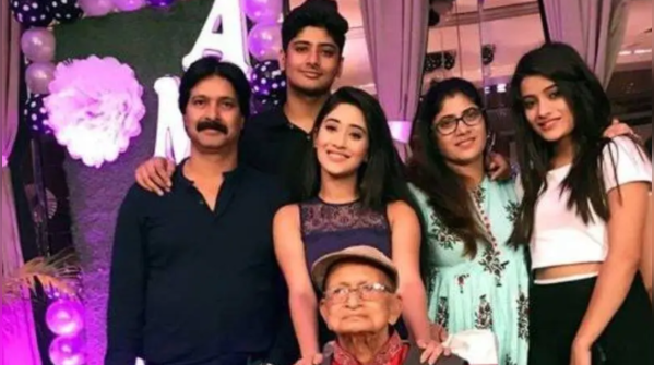 From Shivangi Joshi completing her crush's homework in school to Reem ...