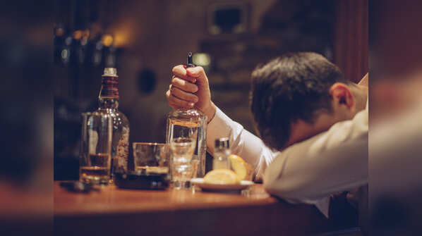 How much alcohol should you consume in a day or a week? Here's the TRUTH