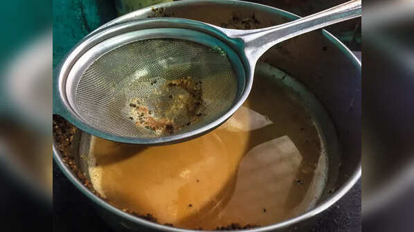 5 easy ways to clean tea strainer/ tea infuser