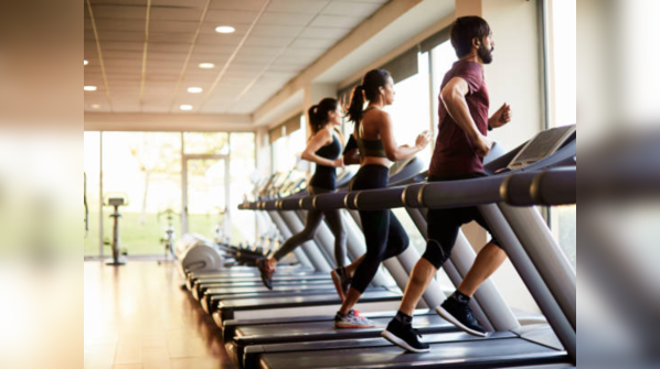 7 contagious infections you can pick up at the gym