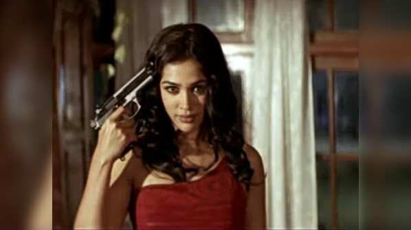 From Shah Rukh Khan in 'Paheli' to Anushka Sharma in 'Pari': Types of ...