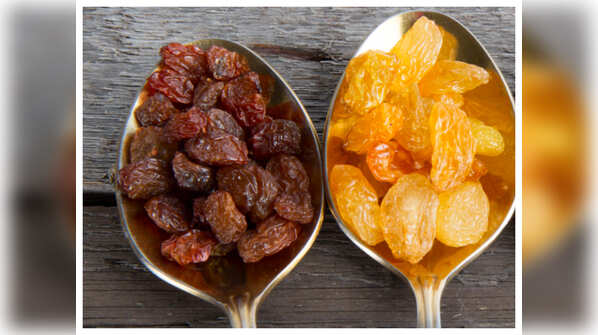 Raisins vs Sultanas: Did you know what makes raisins different from ...