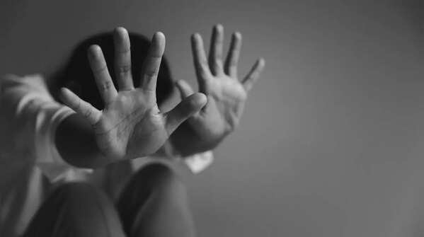 How did an 18-year-old girl survive being locked in a bathroom and ...