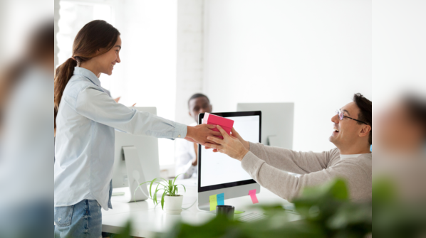 Signs your boss is secretly into you