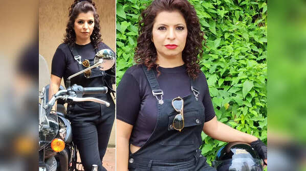 Taarak Mehta's Jennifer Mistry aka Roshan Bhabhi gets into glam mode ...