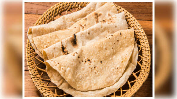 How to keep chapatis soft for several hours