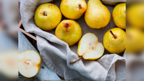 Pears Benefits: 8 reasons to eat pears daily