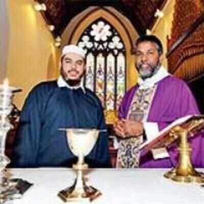 Priest invites Muslims at cramped mosque to pray inside church