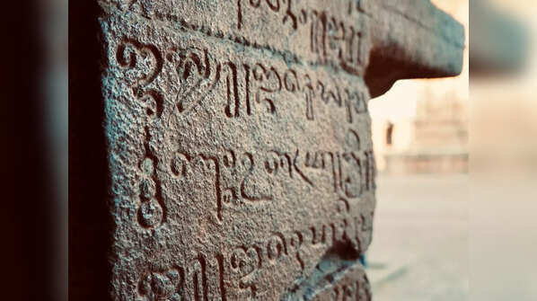 5 oldest languages in the world