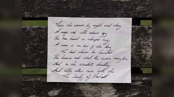 What does your handwriting say about your personality: Surprising ...