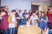 Surendra Pal: Movies, Photos, Videos, News, Biography & Birthday ...