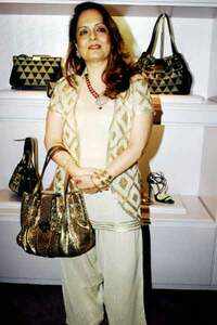 Asha Patel Photos | Images of Asha Patel - Times of India