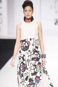 Michelle Innes Photos | Images of Michelle Innes - Times of India