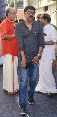 B. Unnikrishnan: Movies, Photos, Videos, News, Biography & Birthday ...