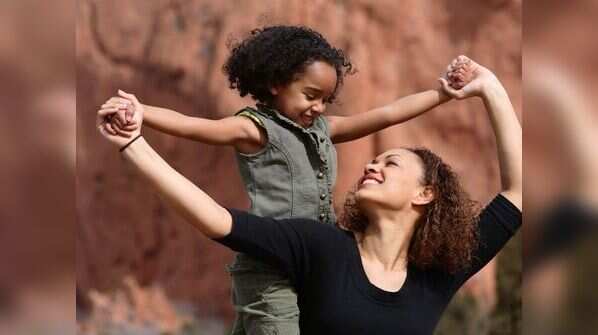 7 best parent-child zodiac combinations that are the most compatible