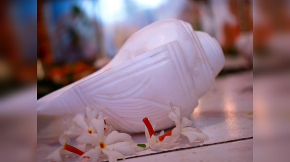 Why Shakha or conch shell, is blown in Hindu rituals and the different ...