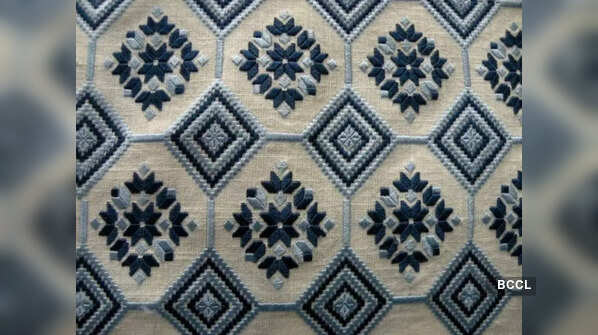 All about Khamak, the distinguished embroidery of Afghanistan