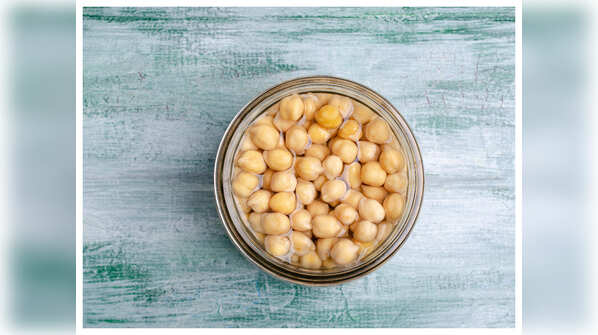 Benefits of Chickpea Water: What is Aquafaba or Chickpea Water and what ...