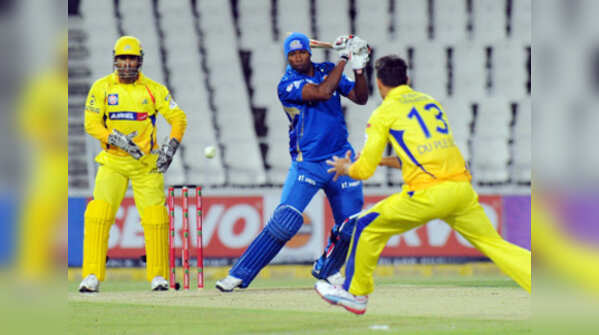 CLT20: Mumbai Indians vs Chennai Super Kings