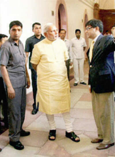 Modi asks ministers to make 100-day agenda Modi asks ministers to make 100-day agenda