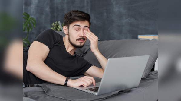 Computer Vision Syndrome: Are you suffering from computer vision ...