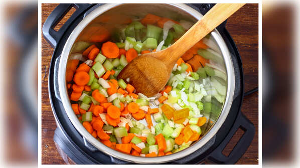 Are you using pressure cooker safely?