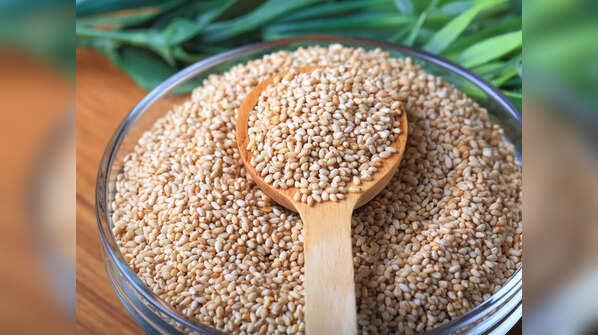 5 Common seeds that health enthusiasts swear by and their benefits
