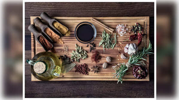 Can spices and herbs expire? How to know if they have gone bad