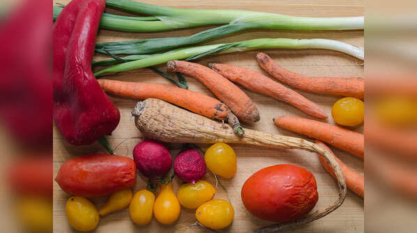 Does stale food make you lazy? Here's what nutritionists have to say ...