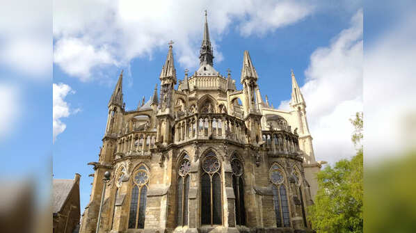 6 most famous structures that show the brilliance of Gothic architecture