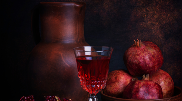 10 reasons why one should have anar juice every day