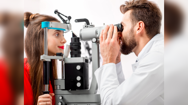 These signs of eye shingles should never be ignored