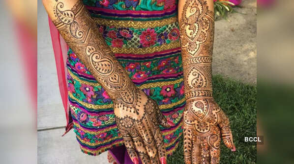 Bridal Mehendi designs of the season