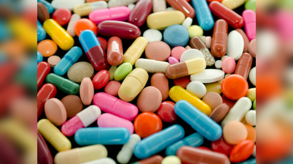 Multivitamins Side Effects: Harmful side effects of consuming too much ...