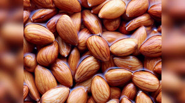 Soaked Almonds Benefits: This is why soaked almonds are the best