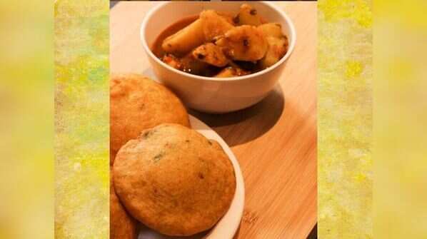 Famous Jharkhand Foods: Mouthwatering dishes from Jharkhand you must try