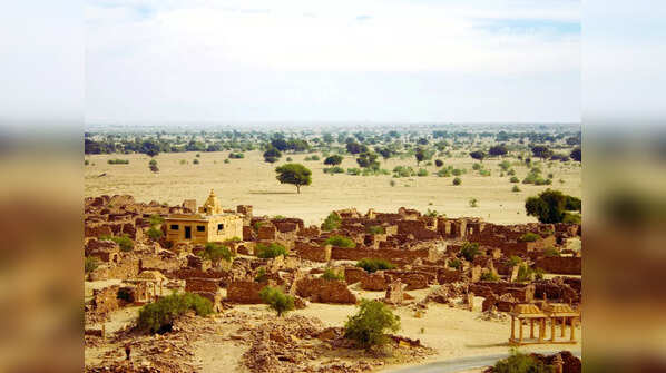 5 must-see ghost towns in India: A journey through time