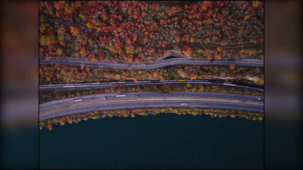 Chinese train that runs on road without track